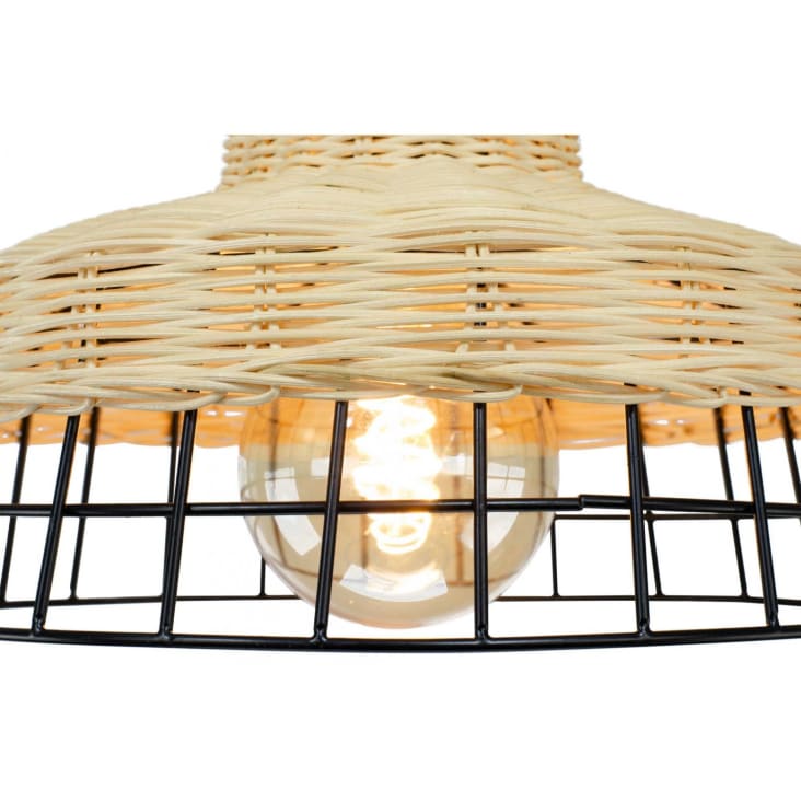 Suspension en rotin tressé naturel et métal noir Padang | Maisons du Monde
