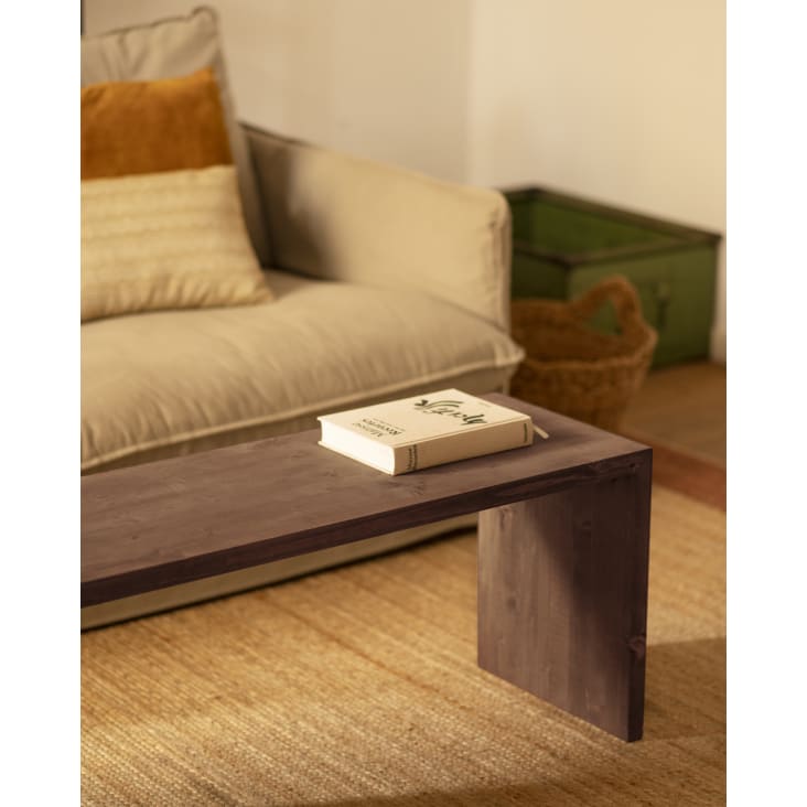 Mesa de centro de madera maciza en tono nogal de 109,4x59x35cm Telva ...