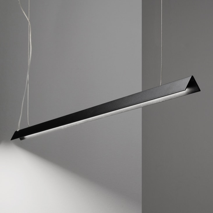 Sospensione led lineare in metallo nera diffusore in silicone opale ...