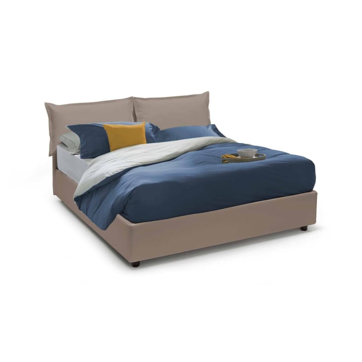 Lit double en similcuir tourterelle 140x190 cm Arzillo | Maisons du Monde