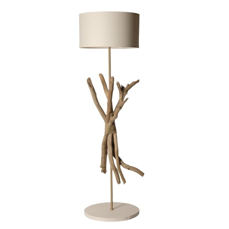 Lampadaire en bois blanc cassé Fagot | Maisons du Monde