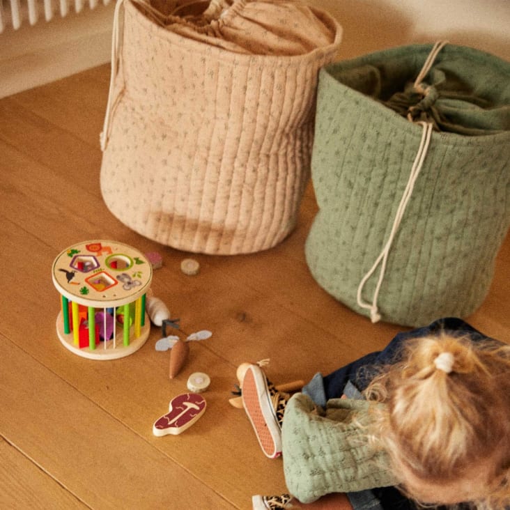 Grand pochon en gaze de coton imprimé vert Green & kids | Maisons du Monde