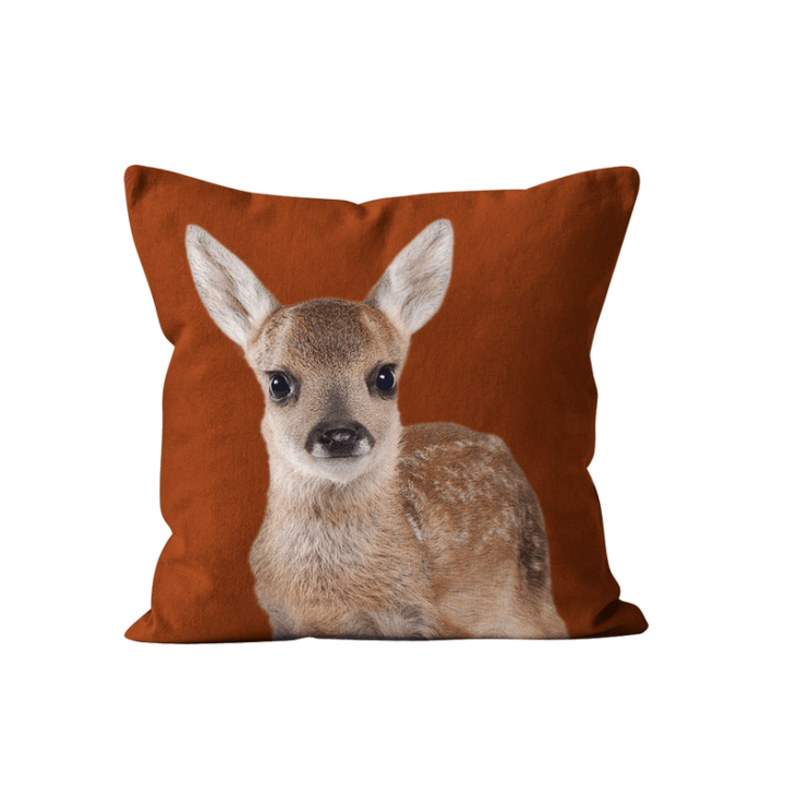 Coussin déco animal faon rouge grenat velours 40x40cm | Maisons du Monde