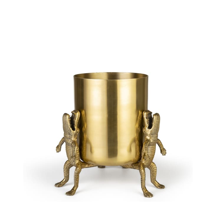 Cache-pot en auminium recycé doré H31.5 Crocodiles l | Maisons du Monde