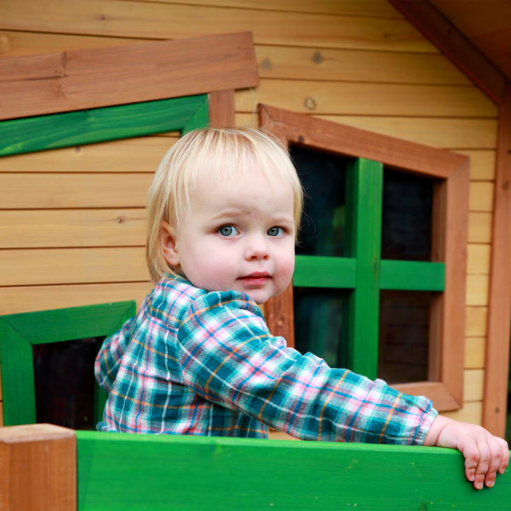 Spielhaus aus FSC Holz mit grauer Rutsche, braun/grün Robin | Maisons ...