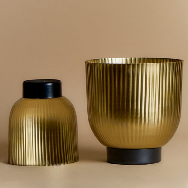 Set de 2 cache-pots décoratifs rainurés en métal doré et noir H21 ...