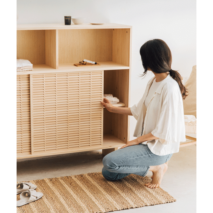 Buffet haut en bois massif naturel 3 portes 180 cm Verni Voramar ...