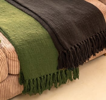 Plaid uni en coton olive 135 x 200 Laly | Maisons du Monde