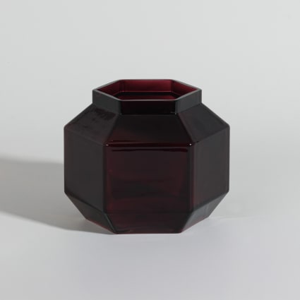 Vase en verre bordeaux H12 San Babila | Maisons du Monde