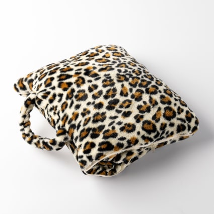 TANJA - Plaid de voyage - 130x150 cm - Imprimé léopard - Pumice Stone ...