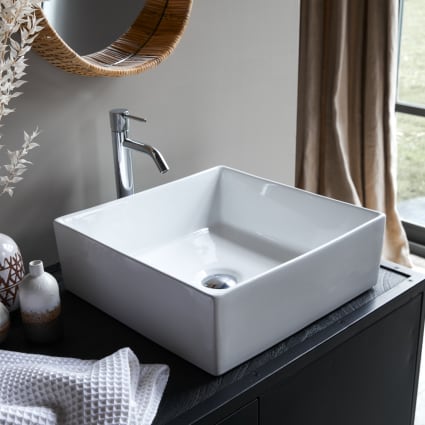 Lavabo cuadrado de cerámica an. 41 cm Lada | Maisons du Monde