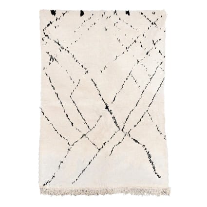 Tapis berbère en laine au design noir et blanc 120 x 170 cm Mamounia ...
