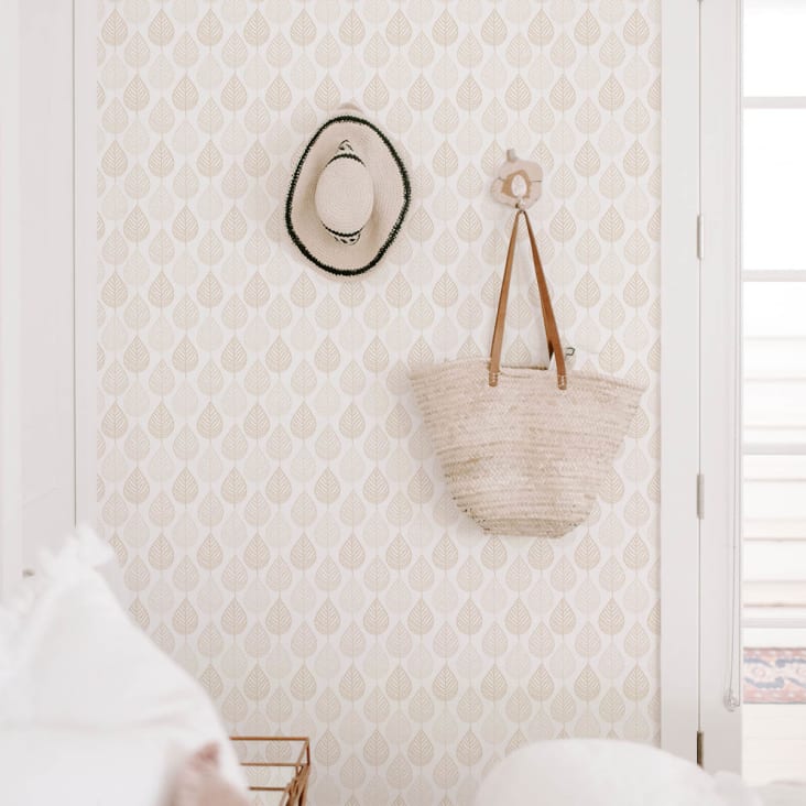 Papier peint vinyle adhésif feuilles sable 50x300 cm Leaves | Maisons ...