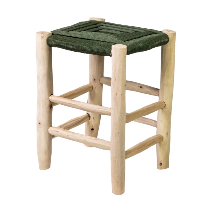 Tabouret vert en bois d'eucalyptus et corde 42x30x30 Roucou | Maisons du Monde
