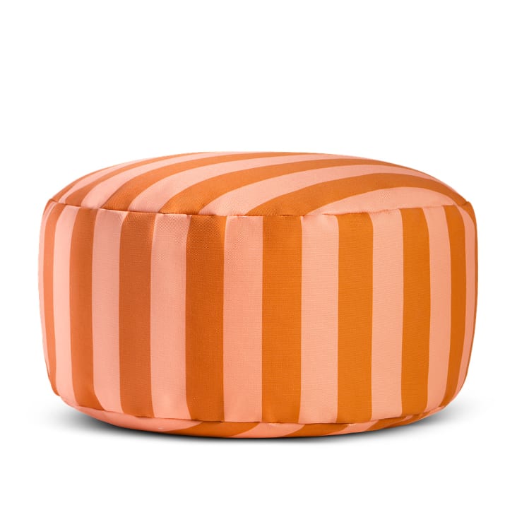 Pouf imperméable orange et rose extérieur et intérieur Stripes ...
