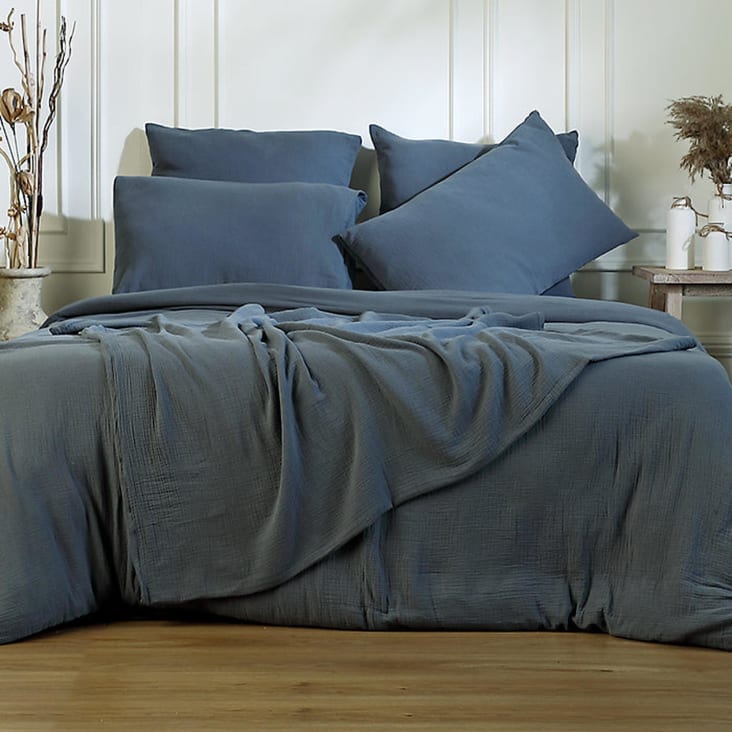Jeté de lit gaze de coton bleu orage 270x280 Carla | Maisons du Monde