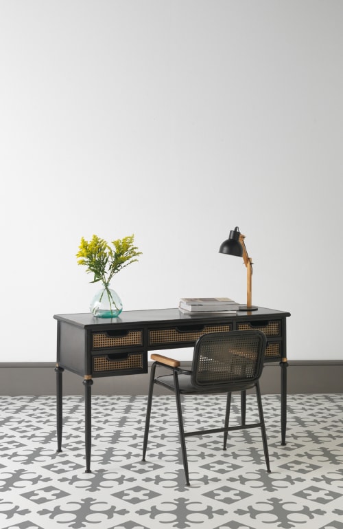 Escritorio cajones en bronce estructura metal negra | Maisons du Monde