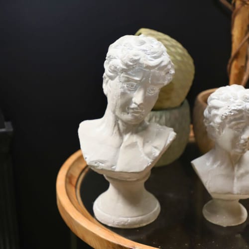 Buste homme en béton gris 19.5 x 15 x 35 cm | Maisons du Monde